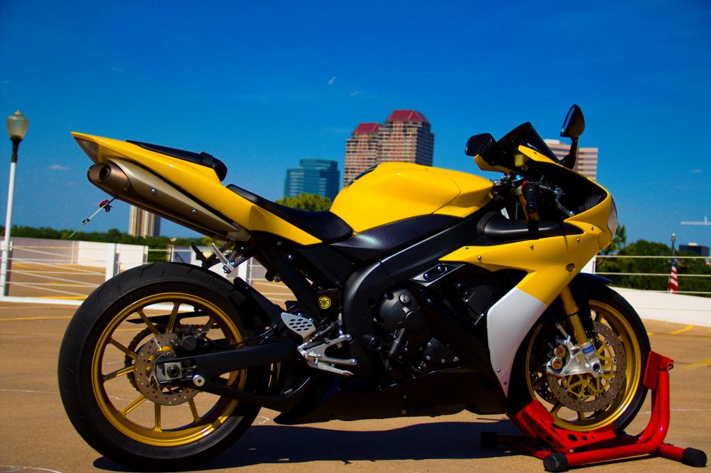 Yamaha R1 Limited Edition – 2 | Bike-urious