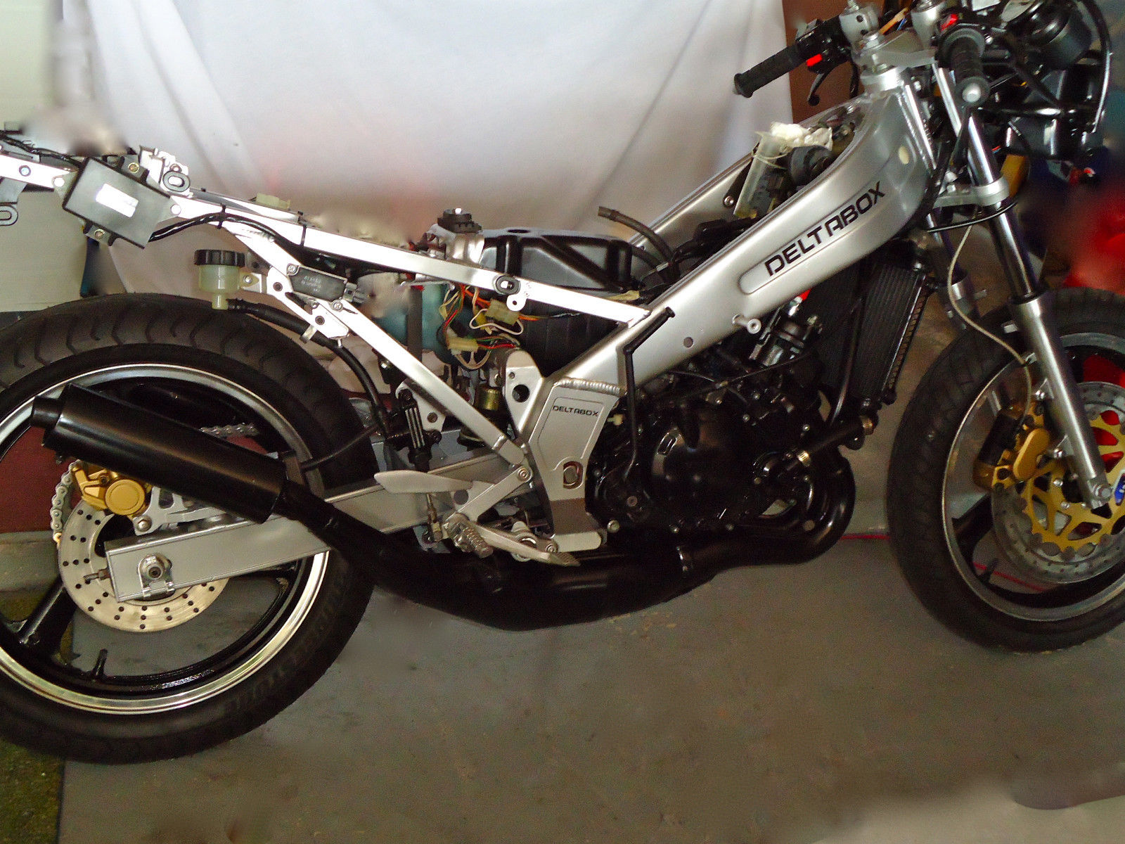 Yamaha TZR250 – Frame | Bike-urious