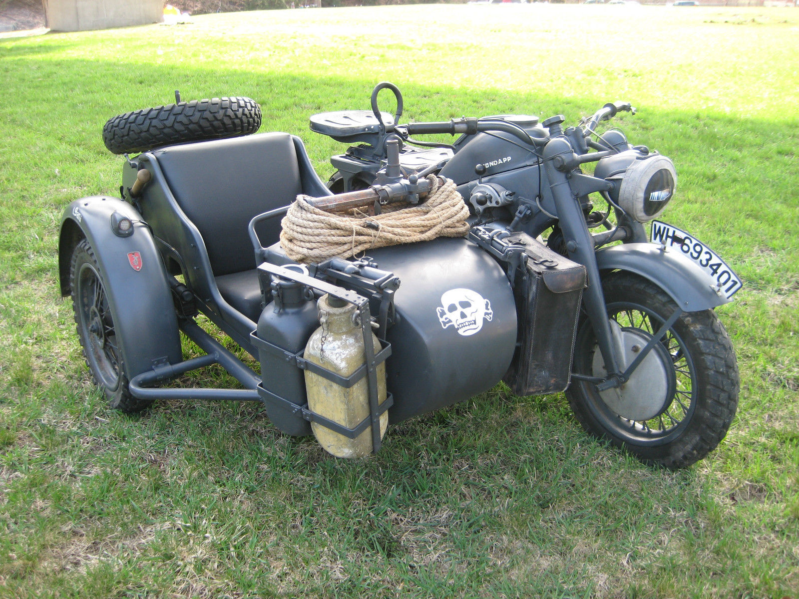 Zundapp KS750 – Front Right | Bike-urious